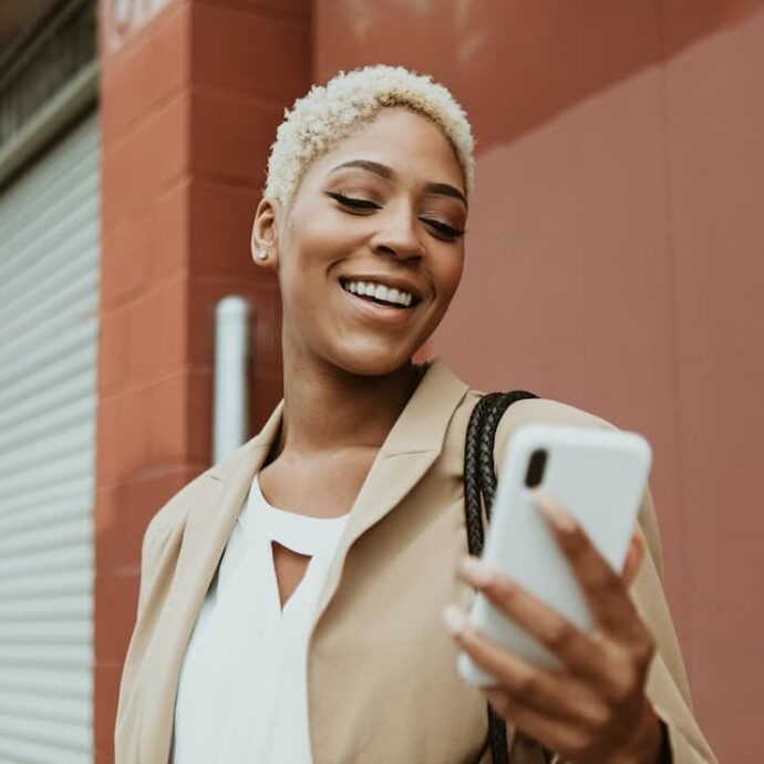 Business Mobility & Phones | TELUS Mobility | TELUS | LRT